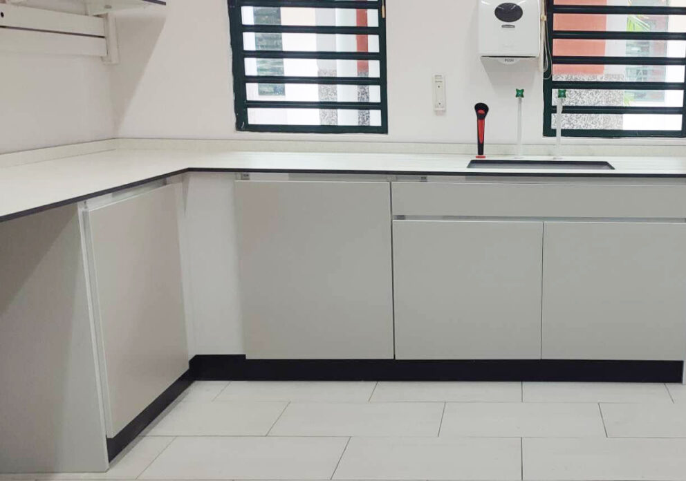 Designing a Science Prep Room - Key Aspects Checklist - S+B