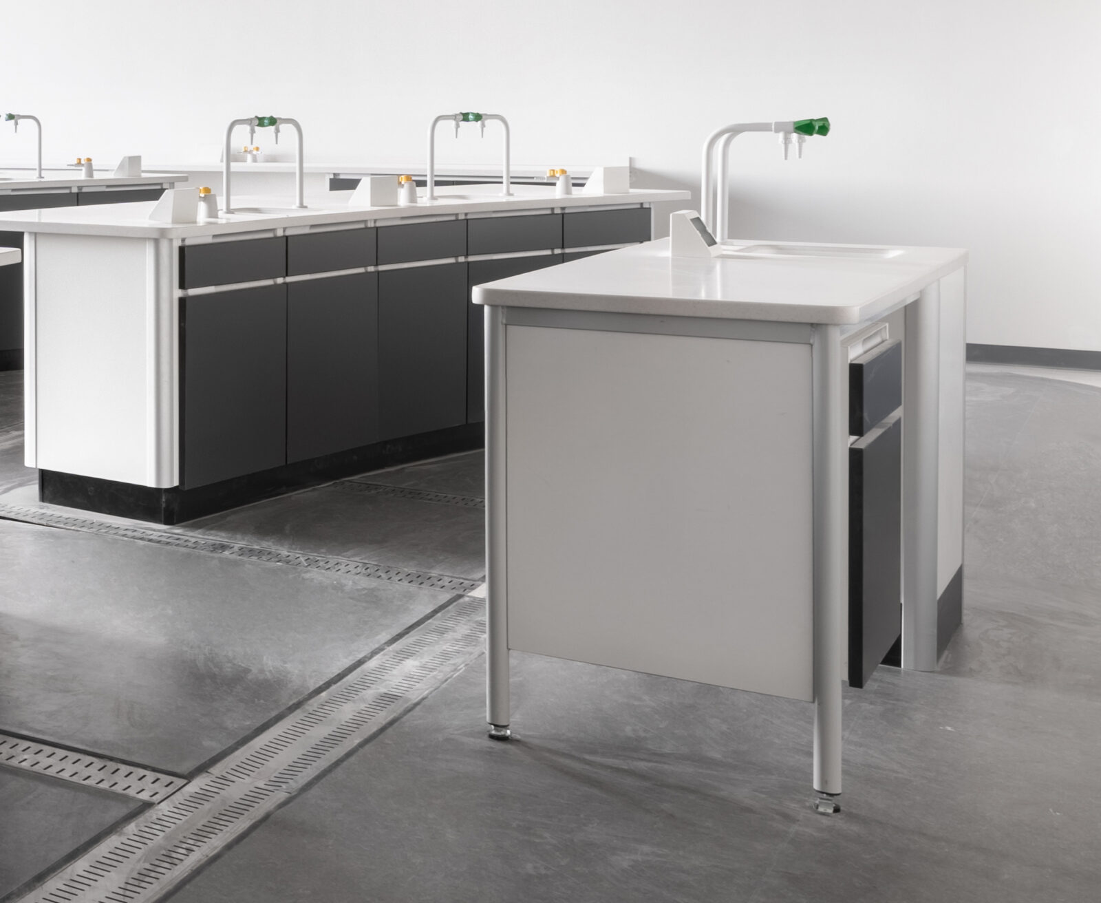 Elevate Education with Innovative Laboratory Teacher Workstations - S+B